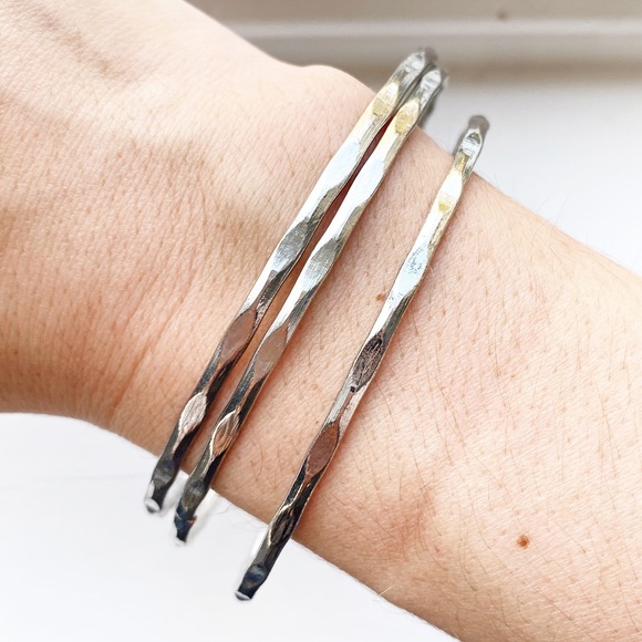 Vintage | Jewelry | Vintage Silver Hammered Stacking Bangle Bracelets ...